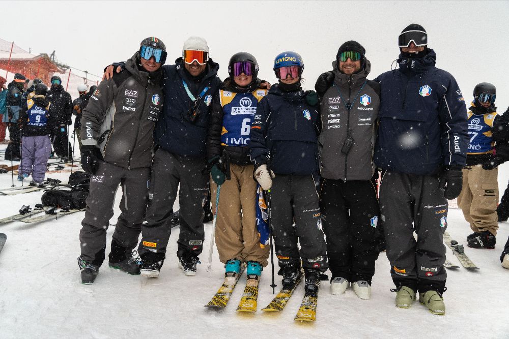 Flora Tabanelli si conferma Campionessa Mondiale Junior di Big Air ...